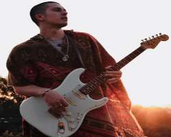 Billy Unger Birthday, Real Name, Age, Weight, Height, Family, Facts ...