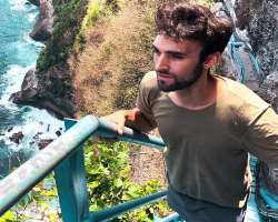 Bobby Briskey Birthday, Real Name, Age, Weight, Height, Family, Facts ...