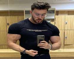 Brandon Harding Birthday, Real Name, Age, Weight, Height, Family, Facts ...