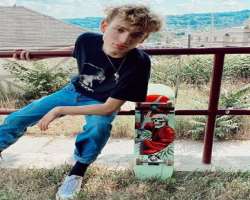 Bruce Wilde Birthday, Real Name, Age, Weight, Height, Family, Facts ...