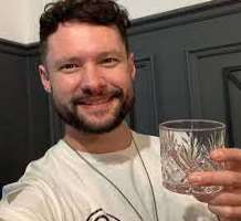 Calum Scott Birthday, Real Name, Age, Weight, Height, Family, Facts ...