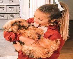 Caroline Manning Birthday, Real Name, Age, Weight, Height, Family ...