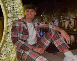 Carson Genal Birthday, Real Name, Age, Weight, Height, Family, Facts ...