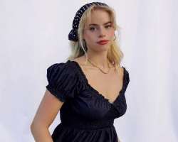 Courtney Marmo Birthday, Real Name, Age, Weight, Height, Family, Facts ...