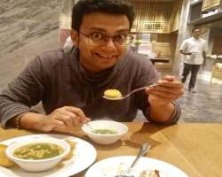 Dhaval Barbhaya Birthday, Real Name, Age, Weight, Height, Family, Facts ...