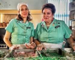 Donna Pieroni Birthday, Real Name, Age, Weight, Height, Family, Facts ...