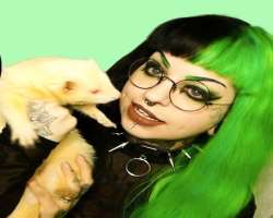 Emily Boo Birthday, Real Name, Age, Weight, Height, Family, Facts ...