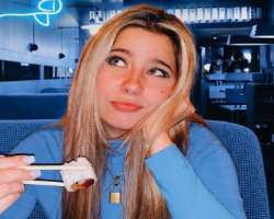 Emma Topp Birthday, Real Name, Age, Weight, Height, Family, Facts ...