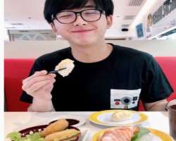 Evan Tan Birthday, Real Name, Age, Weight, Height, Family, Facts ...