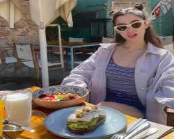 Eve Ryan Birthday, Real Name, Age, Weight, Height, Family, Facts ...