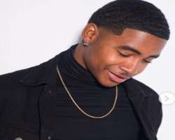 Famous Debo Birthday, Real Name, Age, Weight, Height, Family, Facts ...