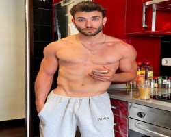 Fran Berenguer Birthday, Real Name, Age, Weight, Height, Family, Facts ...