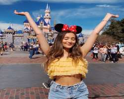 Hailey Sani Birthday, Real Name, Age, Weight, Height, Family, Facts ...