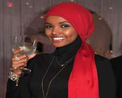 Halima Aden Birthday, Real Name, Age, Weight, Height, Family, Facts ...