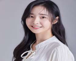 Han Hye-rin Birthday, Real Name, Age, Weight, Height, Family, Facts ...