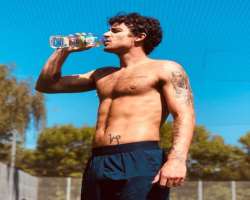 Hobbie Stuart Birthday, Real Name, Age, Weight, Height, Family, Facts ...