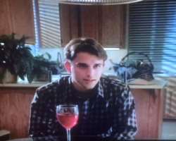 Ilan Mitchell-Smith Birthday, Real Name, Age, Weight, Height, Family ...