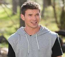 James Davies Birthday, Real Name, Age, Weight, Height, Family, Facts ...