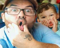 Jonathan Saccone-Joly Birthday, Real Name, Age, Weight, Height, Family ...