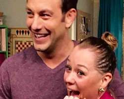 Jonathan Sadowski Birthday, Real Name, Age, Weight, Height, Family ...