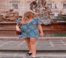 Kaitlin Dobson Birthday, Real Name, Age, Weight, Height, Family, Facts ...