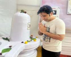 Kalpesh Rajgor Birthday, Real Name, Age, Weight, Height, Family, Facts ...