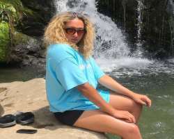 Kris Fox Birthday, Real Name, Age, Weight, Height, Family, Facts ...