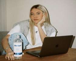 Laura Rannavali Birthday, Real Name, Age, Weight, Height, Family, Facts ...