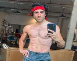 Leo Camacho Birthday, Real Name, Age, Weight, Height, Family, Facts ...