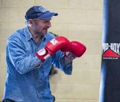 Liam Neeson Birthday, Real Name, Age, Weight, Height, Family, Facts ...