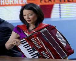 Lucy Liu Birthday, Real Name, Age, Weight, Height, Family, Facts, Dress ...