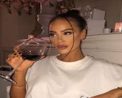 Madison Sarah Knowles Birthday, Real Name, Age, Weight, Height, Family ...