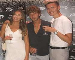 Matthew Mackinnon Birthday, Real Name, Age, Weight, Height, Family ...