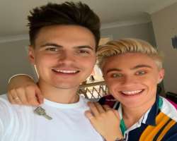 Matthew Mackinnon Birthday, Real Name, Age, Weight, Height, Family ...