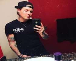 Max Green (Musician) Birthday, Real Name, Age, Weight, Height, Family ...