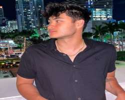 Nick Ireland Birthday, Real Name, Age, Weight, Height, Family, Facts ...