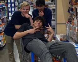 Nick Wilkins Birthday, Real Name, Age, Weight, Height, Family, Facts ...