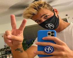 Paul Cuffaro Birthday, Real Name, Age, Weight, Height, Family, Facts ...