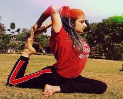 Rashmeet Kaur Birthday, Real Name, Age, Weight, Height, Family, Facts ...