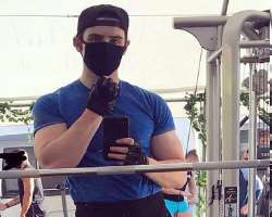 Robert Manion Birthday, Real Name, Age, Weight, Height, Family, Facts ...