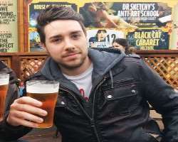 Santiago Cabrera Birthday, Real Name, Age, Weight, Height, Family ...