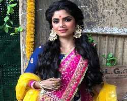 Sayantani Ghosh Birthday, Real Name, Age, Weight, Height, Family, Facts ...