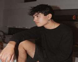 Sebastian Topete Birthday, Real Name, Age, Weight, Height, Family ...