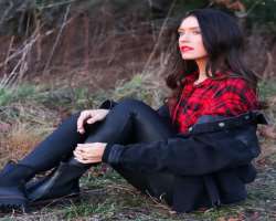 Shea Whitney Birthday, Real Name, Age, Weight, Height, Family, Facts ...