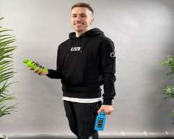 Simon Minter Birthday, Real Name, Age, Weight, Height, Family, Facts ...