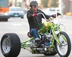 Steven Tyler Birthday, Real Name, Age, Weight, Height, Family, Facts ...