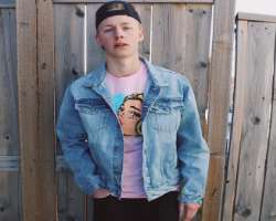 Tanner Stewart Birthday, Real Name, Age, Weight, Height, Family, Facts ...