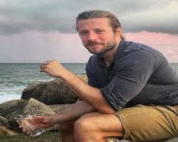 Taylor Napier Birthday, Real Name, Age, Weight, Height, Family, Facts ...