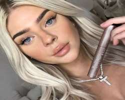 Tina Halada Birthday, Real Name, Age, Weight, Height, Family, Facts ...