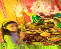 Urvi (Actress) Birthday, Real Name, Age, Weight, Height, Family, Facts ...